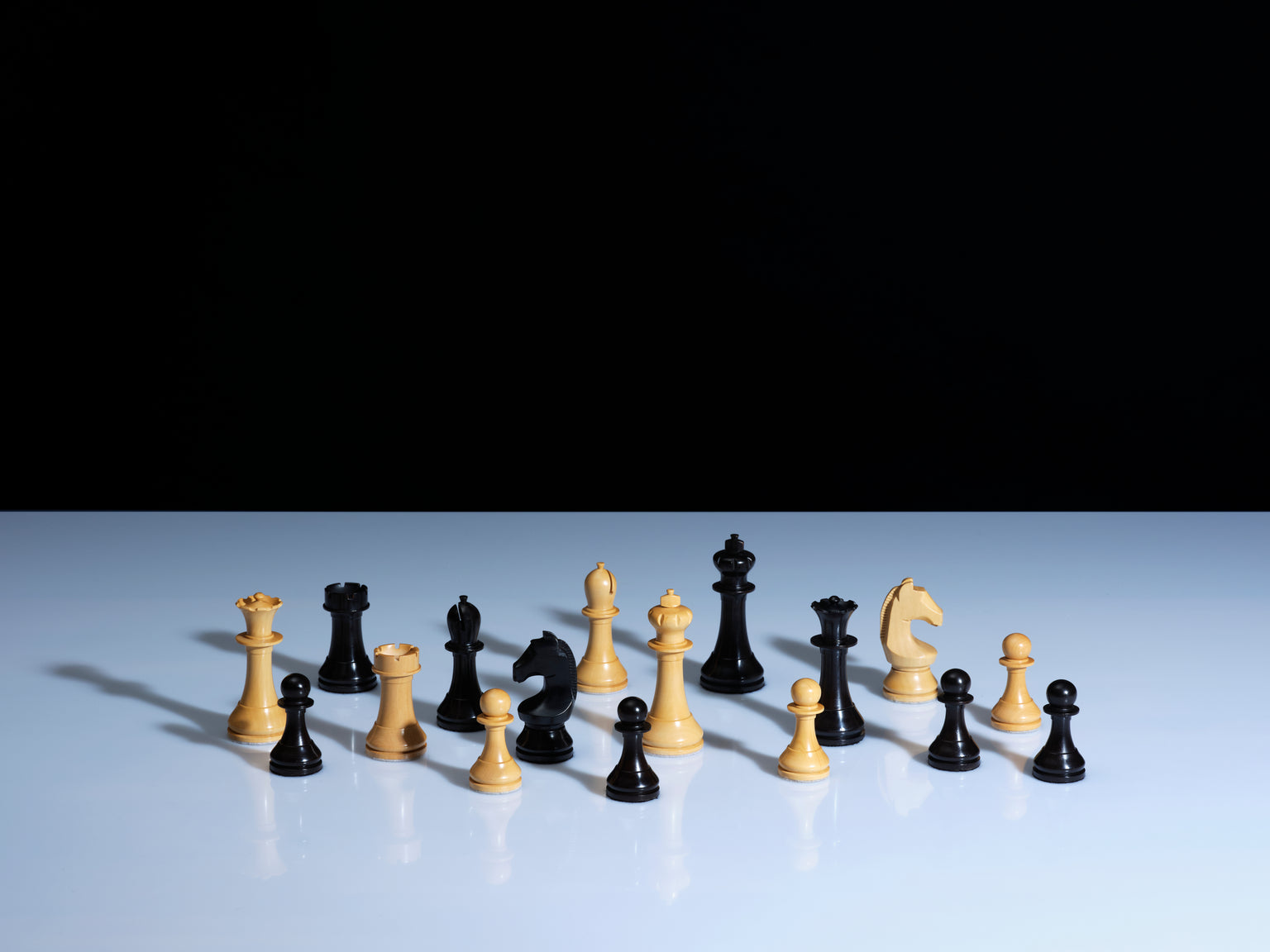 Buy World Chess Home Edition Set - Black and White | World Chess Shop